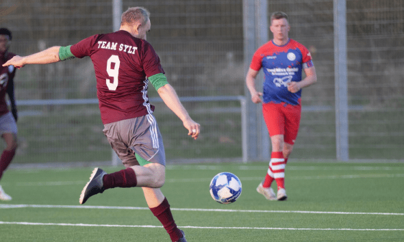 Pony in Kampen - Deutschlands ältester Nachtclub seit 1961
